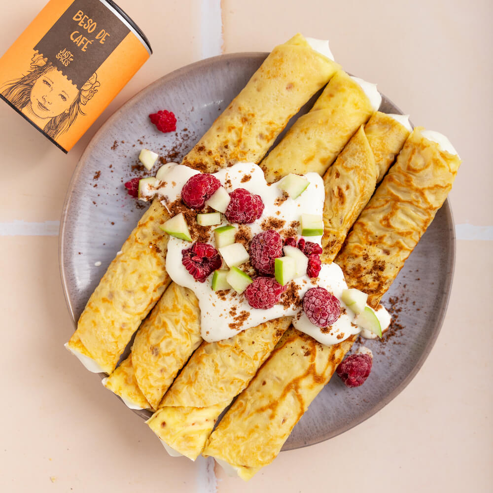 Crepes rellenos con frutas | Receta | JUST SPICES